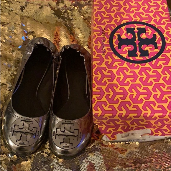 Tory Burch | Shoes | Tory Burch Reva Flats Pewter | Poshmark